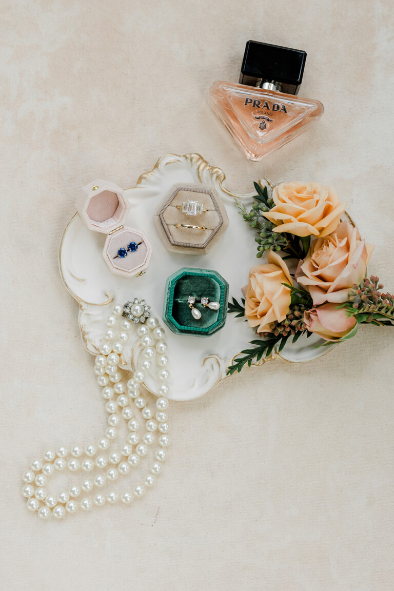 Discover a Luxury Savannah Wedding on Bluff Drive