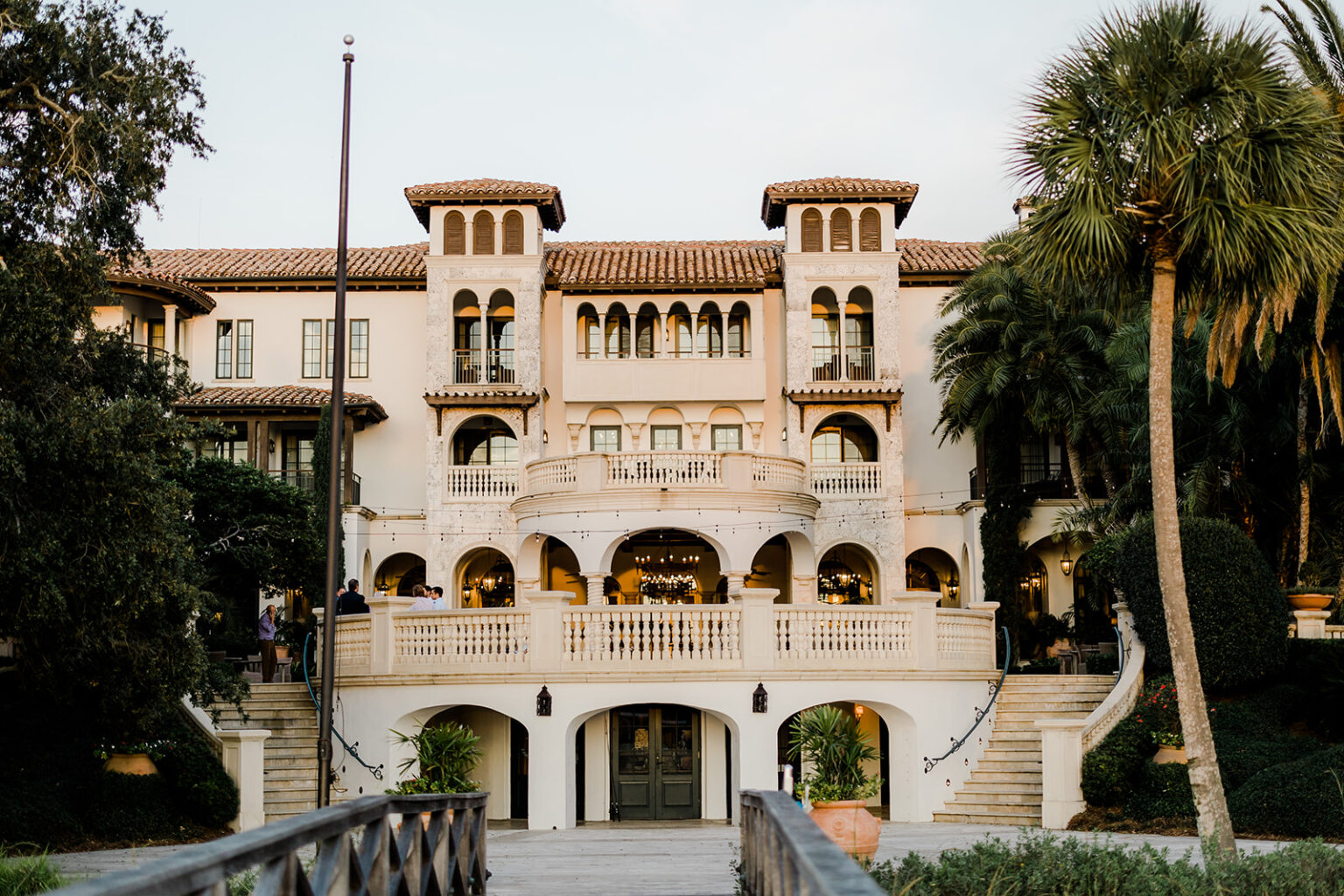 Discover a Stunning Sea Island Wedding
